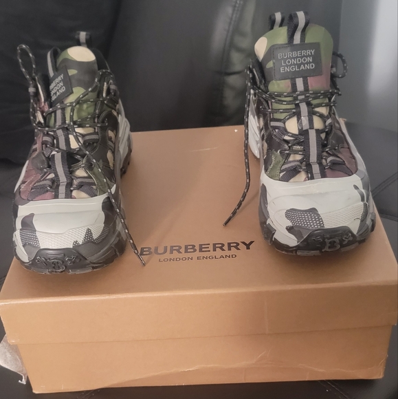 Burberry | Shoes | Burberry Arthur M Story Mangrove Green Camo Mens ...
